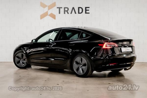 Melns Tesla Model 3 2019 Pērnava, ar dzinēja tilpumu 0.00 L un nobraukumu 242 tūkst. km par 15890 €, foto 4 vietnē AUTOMOTO.COM.LV