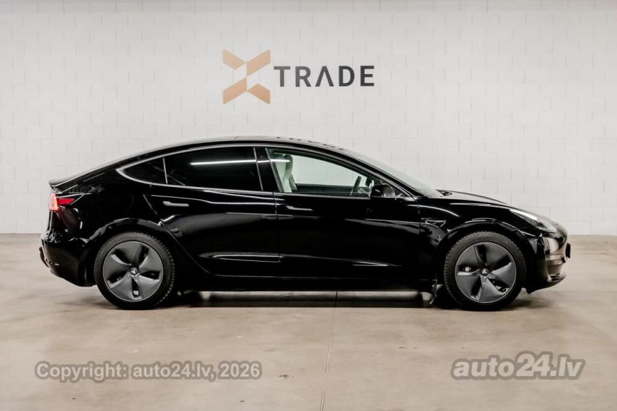 Melns Tesla Model 3 2019 Pērnava, ar dzinēja tilpumu 0.00 L un nobraukumu 242 tūkst. km par 15890 €, foto 9 vietnē AUTOMOTO.COM.LV