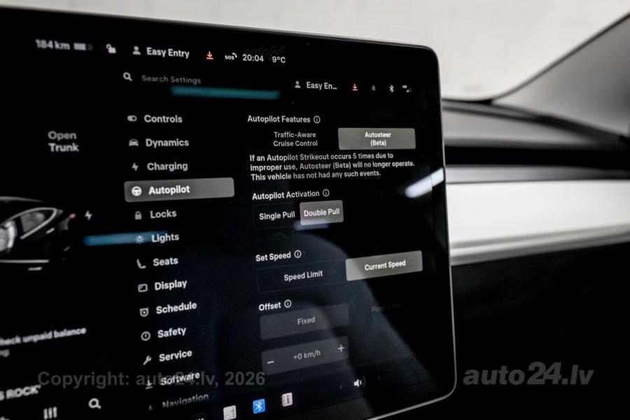 Melns Tesla Model 3 2019 Pērnava, ar dzinēja tilpumu 0.00 L un nobraukumu 242 tūkst. km par 15890 €, foto 25 vietnē AUTOMOTO.COM.LV