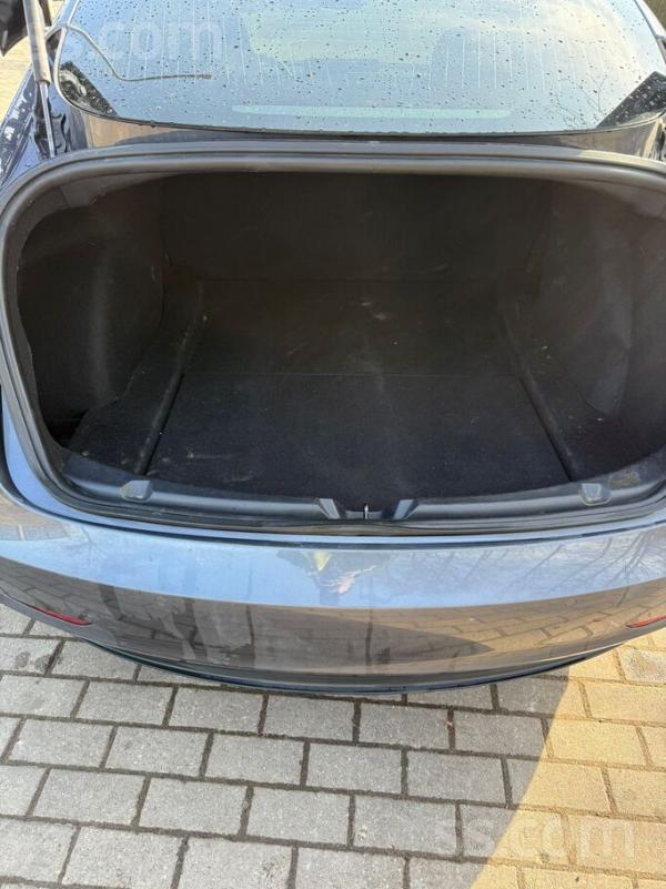 Melns Tesla Model 3 2019 Rīga, ar dzinēja tilpumu 0.00 L un nobraukumu 194 tūkst. km par 14500 €, foto 10 vietnē AUTOMOTO.COM.LV