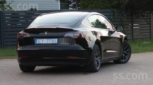 Black Tesla Model 3 2019 in Riga, with an engine capacity of 0.00 L and mileage of 187 thousand km for 17600 €, photo 6 on AUTOMOTO.COM.LV