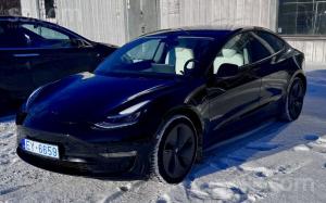 Melns Tesla Model 3 2019 Rīga, ar dzinēja tilpumu 0.00 L un nobraukumu 240 tūkst. km par 13900 €, foto 3 vietnē AUTOMOTO.COM.LV