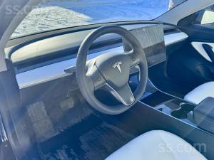 Melns Tesla Model 3 2019 Rīga, ar dzinēja tilpumu 0.00 L un nobraukumu 240 tūkst. km par 13900 €, foto 8 vietnē AUTOMOTO.COM.LV