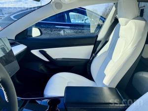 Melns Tesla Model 3 2019 Rīga, ar dzinēja tilpumu 0.00 L un nobraukumu 240 tūkst. km par 13900 €, foto 9 vietnē AUTOMOTO.COM.LV