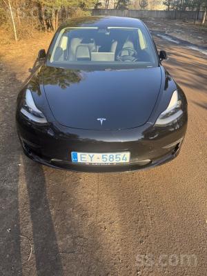 Black Tesla Model 3 2019 in Riga, with an engine capacity of 0.00 L and mileage of 94 thousand km for 19000 €, photo  on AUTOMOTO.COM.LV