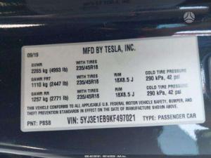 Black Tesla Model 3 2019 in Klaipeda, with an engine capacity of 0.00 L and mileage of 68 thousand km for 9500 €, photo 14 on AUTOMOTO.COM.LV