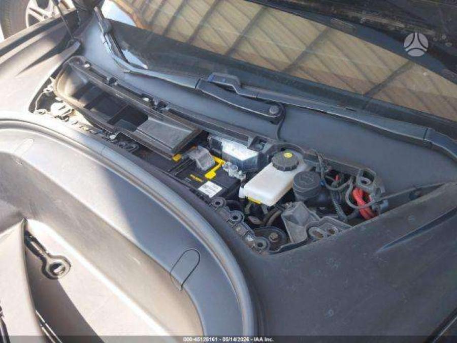 Black Tesla Model 3 2019 in Klaipeda, with an engine capacity of 0.00 L and mileage of 68 thousand km for 9500 €, photo 15 on AUTOMOTO.COM.LV