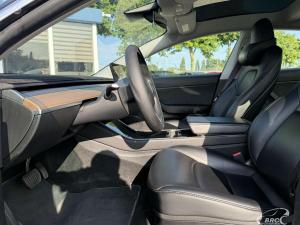 Black Tesla Model 3 2019 in Klaipeda, with an engine capacity of 0.00 L and mileage of 132 thousand km for 21900 €, photo 19 on AUTOMOTO.COM.LV