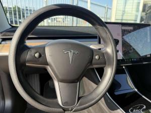 Black Tesla Model 3 2019 in Klaipeda, with an engine capacity of 0.00 L and mileage of 132 thousand km for 21900 €, photo 20 on AUTOMOTO.COM.LV