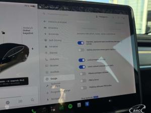 Black Tesla Model 3 2019 in Klaipeda, with an engine capacity of 0.00 L and mileage of 132 thousand km for 21900 €, photo 27 on AUTOMOTO.COM.LV