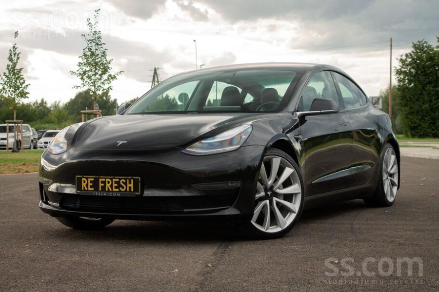 Melns Tesla Model 3 2019 Jelgava, ar dzinēja tilpumu 0.00 L un nobraukumu 175 tūkst. km par 17250 €, foto 4 vietnē AUTOMOTO.COM.LV