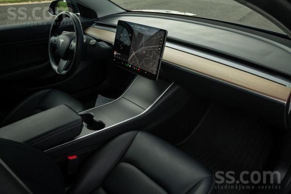 Melns Tesla Model 3 2019 Jelgava, ar dzinēja tilpumu 0.00 L un nobraukumu 175 tūkst. km par 17250 €, foto 7 vietnē AUTOMOTO.COM.LV