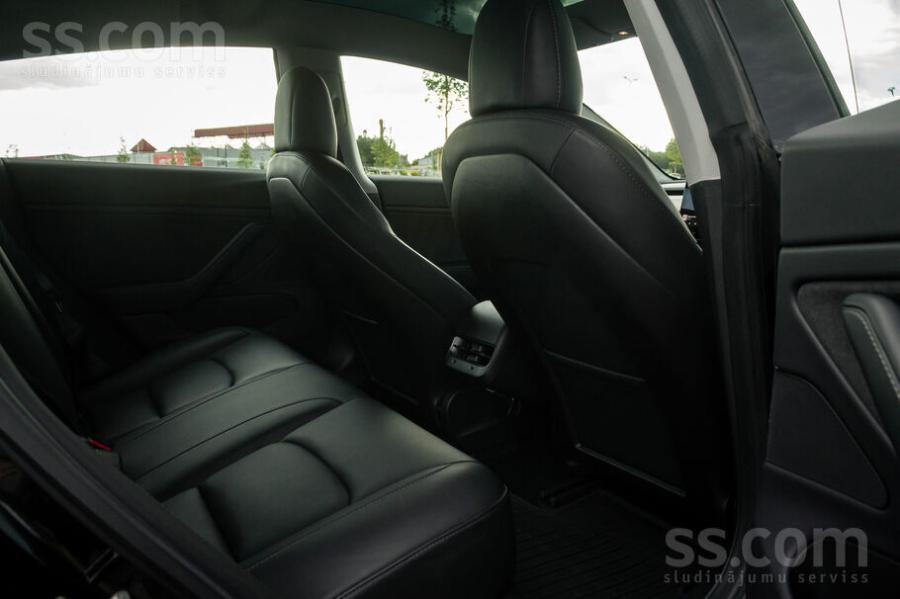 Melns Tesla Model 3 2019 Jelgava, ar dzinēja tilpumu 0.00 L un nobraukumu 175 tūkst. km par 17250 €, foto 9 vietnē AUTOMOTO.COM.LV