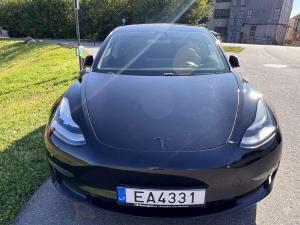 Black Tesla Model 3 2019 in Kaunas, with an engine capacity of 0.00 L and mileage of 159 thousand km for 19400 €, photo 7 on AUTOMOTO.COM.LV