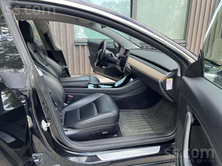 Melns Tesla Model 3 2019 Rīga, ar dzinēja tilpumu 0.00 L un nobraukumu 225 tūkst. km par 15500 €, foto 12 vietnē AUTOMOTO.COM.LV