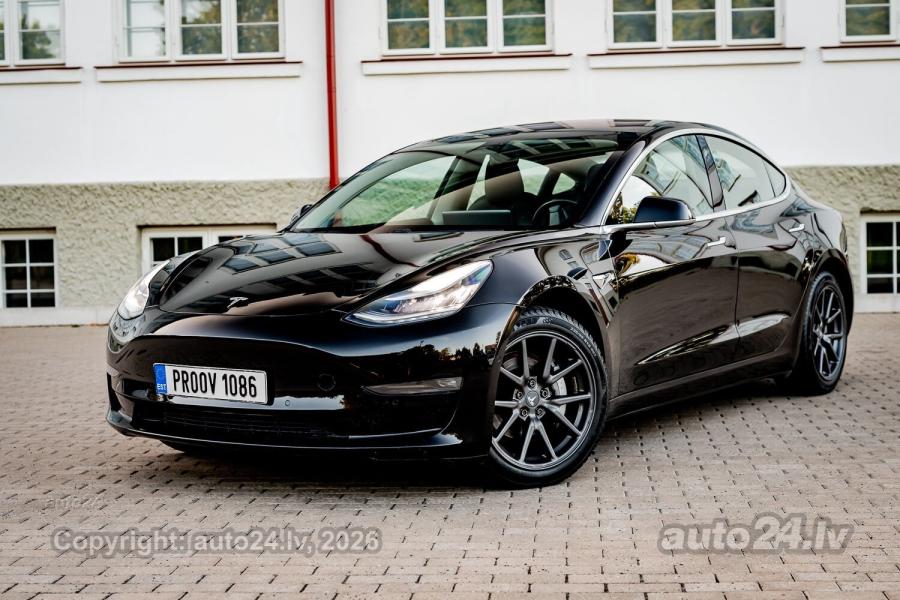 Melns Tesla Model 3 2019 Tallina, ar dzinēja tilpumu 0.00 L un nobraukumu 176 tūkst. km par 19500 €, foto 1 vietnē AUTOMOTO.COM.LV