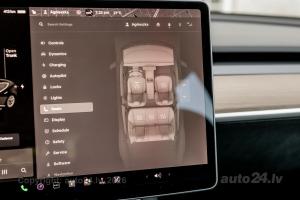 Melns Tesla Model 3 2019 Tallina, ar dzinēja tilpumu 0.00 L un nobraukumu 176 tūkst. km par 19500 €, foto 28 vietnē AUTOMOTO.COM.LV
