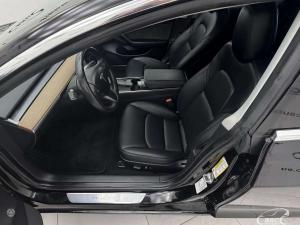 Melns Tesla Model 3 2019 Viļņa, ar dzinēja tilpumu 0.00 L un nobraukumu 142 tūkst. km par 14800 €, foto 20 vietnē AUTOMOTO.COM.LV