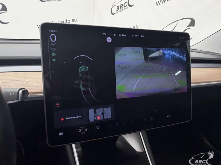 Melns Tesla Model 3 2019 Viļņa, ar dzinēja tilpumu 0.00 L un nobraukumu 142 tūkst. km par 14800 €, foto 30 vietnē AUTOMOTO.COM.LV