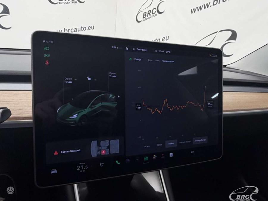 Melns Tesla Model 3 2019 Viļņa, ar dzinēja tilpumu 0.00 L un nobraukumu 142 tūkst. km par 14800 €, foto 32 vietnē AUTOMOTO.COM.LV