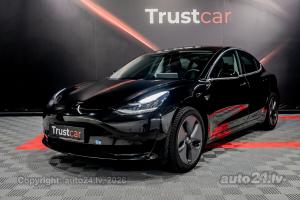 Черный Тесла Модель 3 2019 в Пярну, объемом двигателя 0.00 л и пробегом 157 тыс. км за 18800 €, фото  на AUTOMOTO.COM.LV