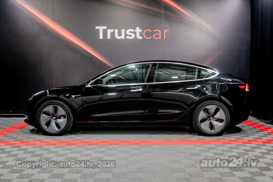 Melns Tesla Model 3 2019 Pērnava, ar dzinēja tilpumu 0.00 L un nobraukumu 157 tūkst. km par 18800 €, foto 6 vietnē AUTOMOTO.COM.LV
