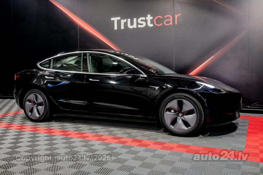 Melns Tesla Model 3 2019 Pērnava, ar dzinēja tilpumu 0.00 L un nobraukumu 157 tūkst. km par 18800 €, foto 8 vietnē AUTOMOTO.COM.LV