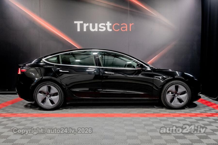 Melns Tesla Model 3 2019 Pērnava, ar dzinēja tilpumu 0.00 L un nobraukumu 157 tūkst. km par 18800 €, foto 9 vietnē AUTOMOTO.COM.LV
