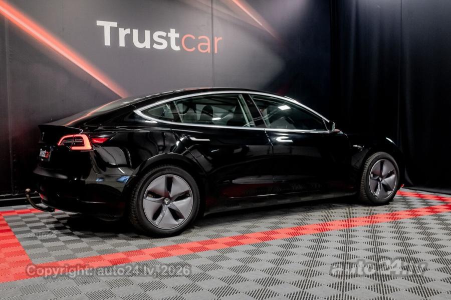 Melns Tesla Model 3 2019 Pērnava, ar dzinēja tilpumu 0.00 L un nobraukumu 157 tūkst. km par 18800 €, foto 10 vietnē AUTOMOTO.COM.LV