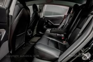 Melns Tesla Model 3 2019 Pērnava, ar dzinēja tilpumu 0.00 L un nobraukumu 157 tūkst. km par 18800 €, foto 28 vietnē AUTOMOTO.COM.LV