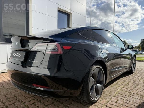 Тесла Модель 3 2019 в Рига на AUTOMOTO.COM.LV Черный Тесла Модель 3 2019 в Рига, объемом двигателя 0.00 л и пробегом 213 тыс. км за 17900 €, фото 4 на AUTOMOTO.COM.LV