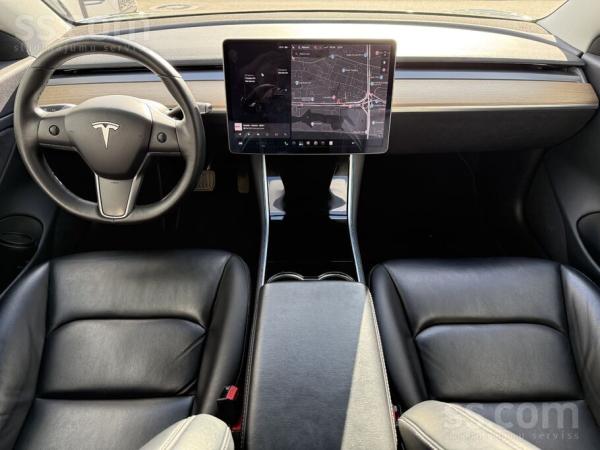 Тесла Модель 3 2019 в Рига на AUTOMOTO.COM.LV Черный Тесла Модель 3 2019 в Рига, объемом двигателя 0.00 л и пробегом 213 тыс. км за 17900 €, фото 10 на AUTOMOTO.COM.LV