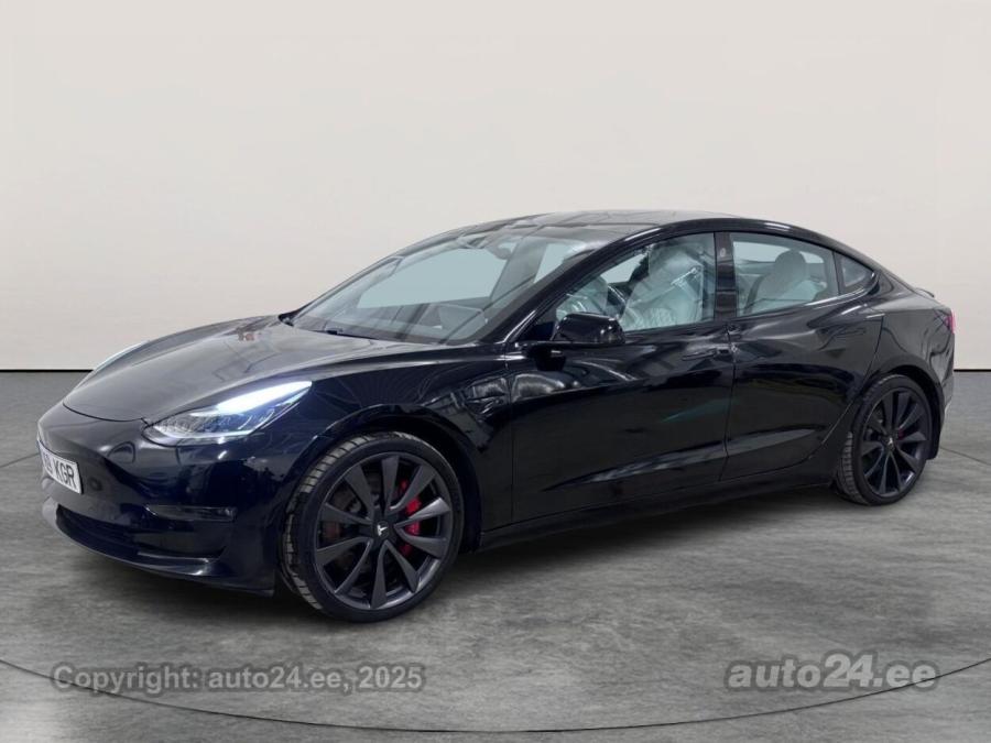 Melns Tesla Model 3 2020 Tallina, ar dzinēja tilpumu 0.00 L un nobraukumu 92 tūkst. km par 25900 €, foto 1 vietnē AUTOMOTO.COM.LV