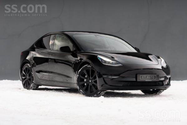 Melns Tesla Model 3 2020 Jelgava, ar dzinēja tilpumu 0.00 L un nobraukumu 190 tūkst. km par 19800 €, foto 3 vietnē AUTOMOTO.COM.LV