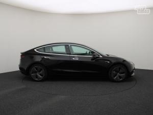 Melns Tesla Model 3 2020 Viļņa, ar dzinēja tilpumu 0.00 L un nobraukumu 144 tūkst. km par 18999 €, foto 9 vietnē AUTOMOTO.COM.LV