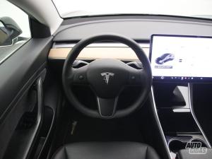 Melns Tesla Model 3 2020 Viļņa, ar dzinēja tilpumu 0.00 L un nobraukumu 144 tūkst. km par 18999 €, foto 17 vietnē AUTOMOTO.COM.LV