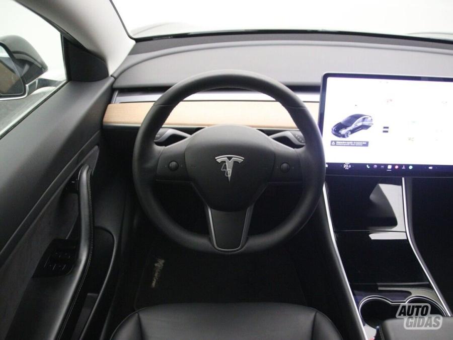 Melns Tesla Model 3 2020 Viļņa, ar dzinēja tilpumu 0.00 L un nobraukumu 144 tūkst. km par 18999 €, foto 17 vietnē AUTOMOTO.COM.LV