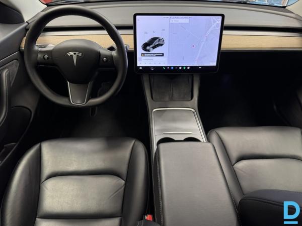 Melns Tesla Model 3 2020 Mārupe, ar dzinēja tilpumu 0.00 L un nobraukumu 109 tūkst. km par 24990 €, foto 9 vietnē AUTOMOTO.COM.LV
