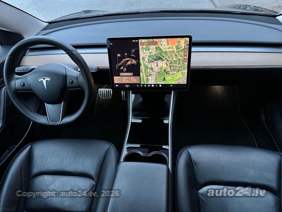 Melns Tesla Model 3 2020 Tallina, ar dzinēja tilpumu 0.00 L un nobraukumu 125 tūkst. km par 23300 €, foto 13 vietnē AUTOMOTO.COM.LV