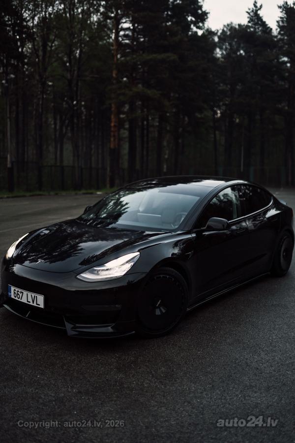 Melns Tesla Model 3 2020 Tallina, ar dzinēja tilpumu 0.00 L un nobraukumu 85 tūkst. km par 28900 €, foto 2 vietnē AUTOMOTO.COM.LV