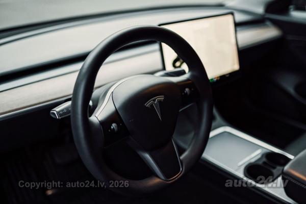 Melns Tesla Model 3 2020 Tallina, ar dzinēja tilpumu 0.00 L un nobraukumu 85 tūkst. km par 28900 €, foto 10 vietnē AUTOMOTO.COM.LV