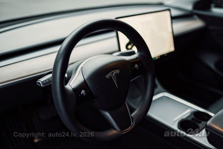 Черный Тесла Модель 3 2020 в Таллин, объемом двигателя 0.00 л и пробегом 85 тыс. км за 28900 €, фото 11 на AUTOMOTO.COM.LV