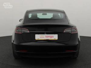 Melns Tesla Model 3 2020 Viļņa, ar dzinēja tilpumu 0.00 L un nobraukumu 149 tūkst. km par 18799 €, foto 6 vietnē AUTOMOTO.COM.LV