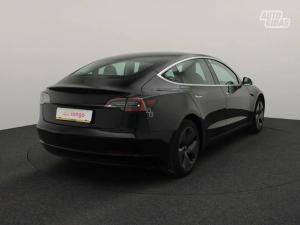 Melns Tesla Model 3 2020 Viļņa, ar dzinēja tilpumu 0.00 L un nobraukumu 149 tūkst. km par 18799 €, foto 9 vietnē AUTOMOTO.COM.LV
