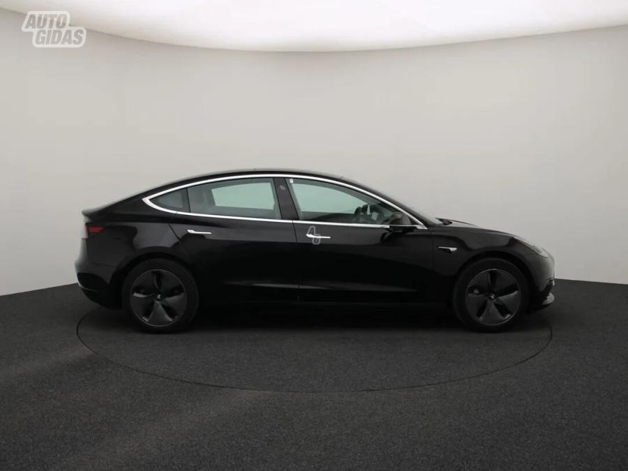 Melns Tesla Model 3 2020 Viļņa, ar dzinēja tilpumu 0.00 L un nobraukumu 149 tūkst. km par 18799 €, foto 10 vietnē AUTOMOTO.COM.LV
