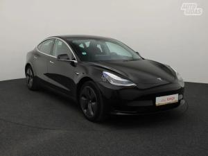 Melns Tesla Model 3 2020 Viļņa, ar dzinēja tilpumu 0.00 L un nobraukumu 149 tūkst. km par 18799 €, foto 11 vietnē AUTOMOTO.COM.LV