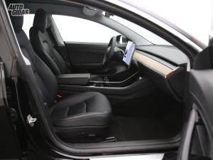 Melns Tesla Model 3 2020 Viļņa, ar dzinēja tilpumu 0.00 L un nobraukumu 149 tūkst. km par 18799 €, foto 15 vietnē AUTOMOTO.COM.LV