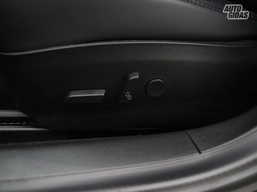 Melns Tesla Model 3 2020 Viļņa, ar dzinēja tilpumu 0.00 L un nobraukumu 149 tūkst. km par 18799 €, foto 30 vietnē AUTOMOTO.COM.LV