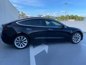 Melns Tesla Model 3 2020 Rīga, ar dzinēja tilpumu 0.00 L un nobraukumu 136 tūkst. km par 18550 €, foto 7 vietnē AUTOMOTO.COM.LV