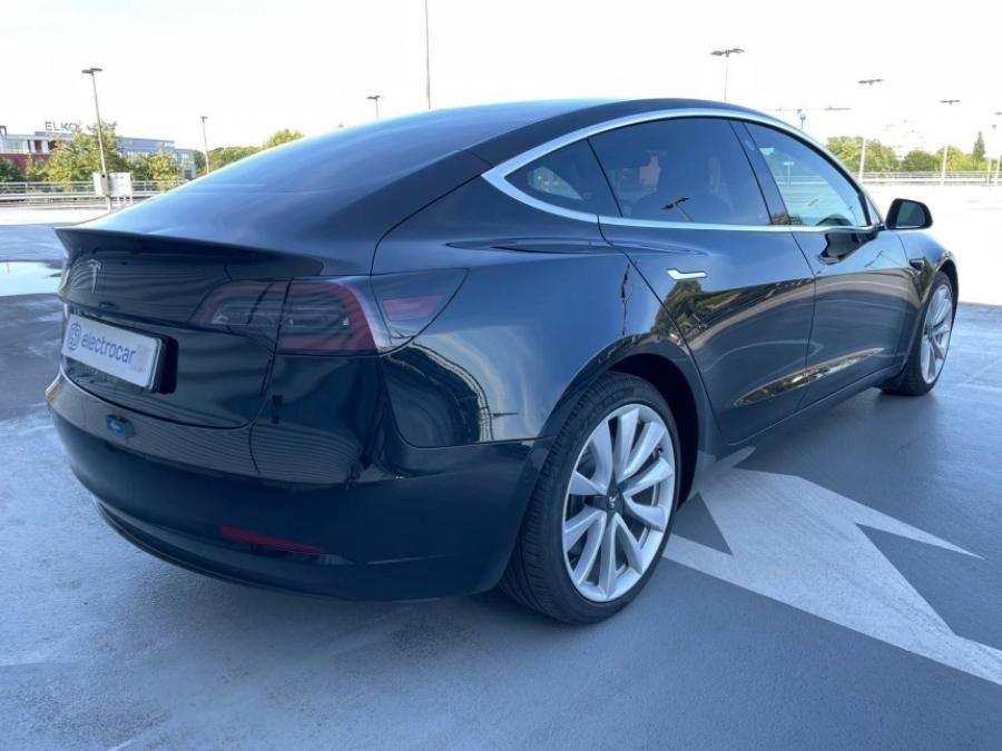 Melns Tesla Model 3 2020 Rīga, ar dzinēja tilpumu 0.00 L un nobraukumu 136 tūkst. km par 18550 €, foto 9 vietnē AUTOMOTO.COM.LV
